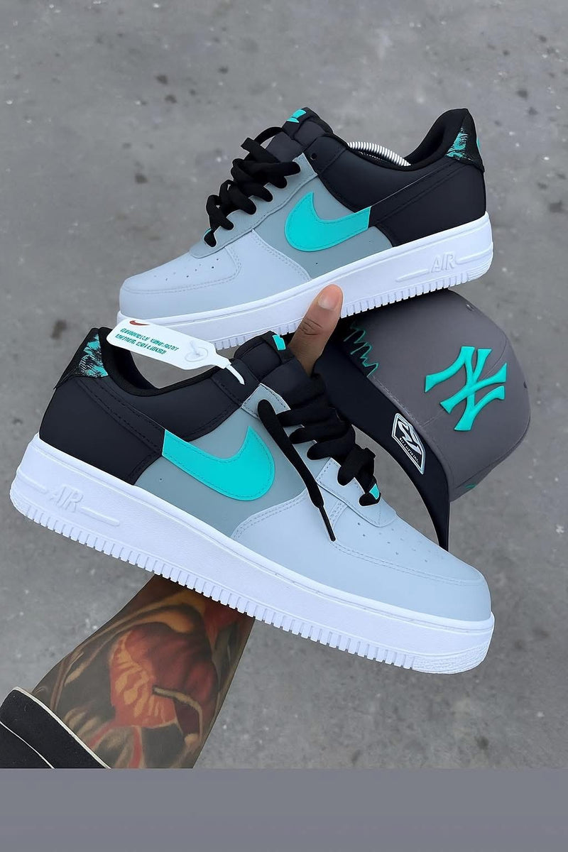 Plain Sports AF1 – RichyCustoms